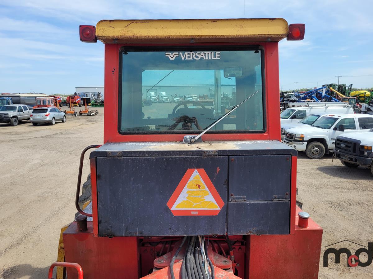 1983 Versatile 875 4WD Tractor