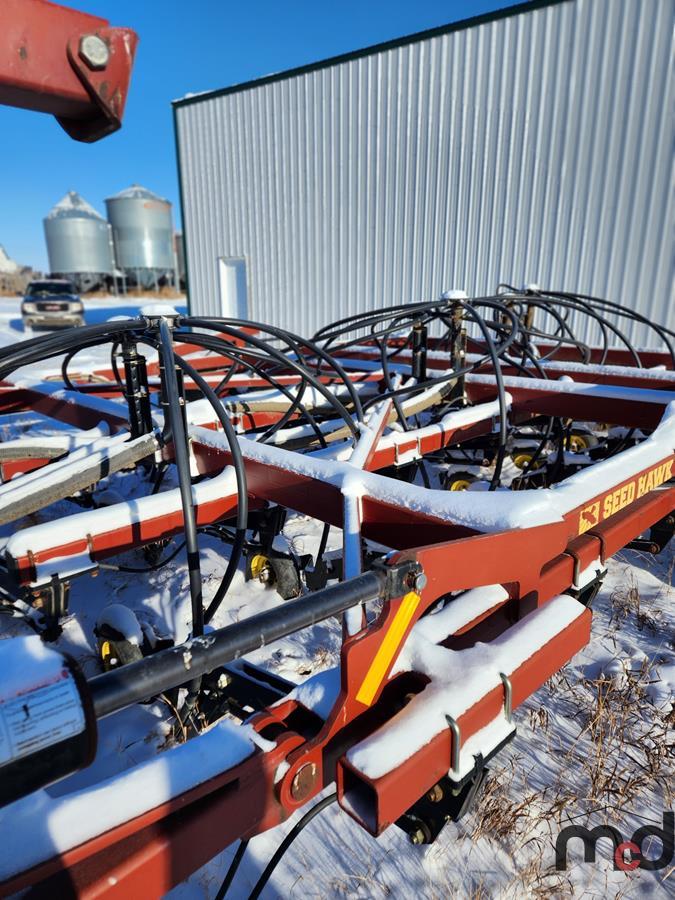 2006 6012 Seed Hawk Air Drill & 2011 500 Seed Hawk Air Tank