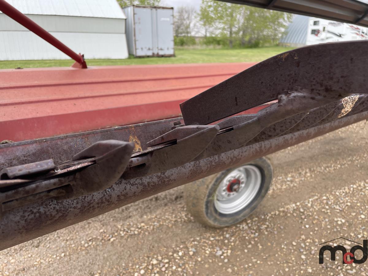 Case IH 730 Pull Type Swather