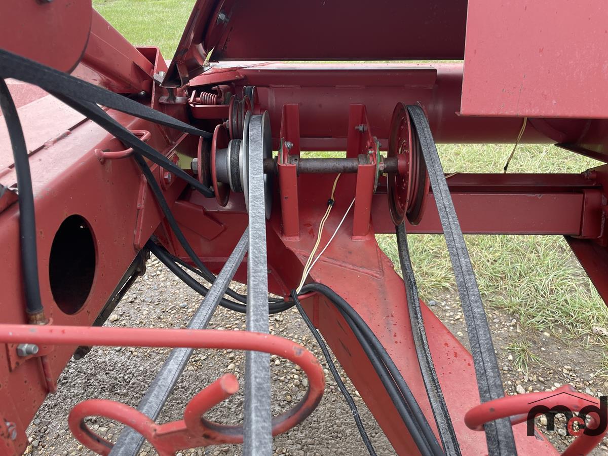 Case IH 730 Pull Type Swather