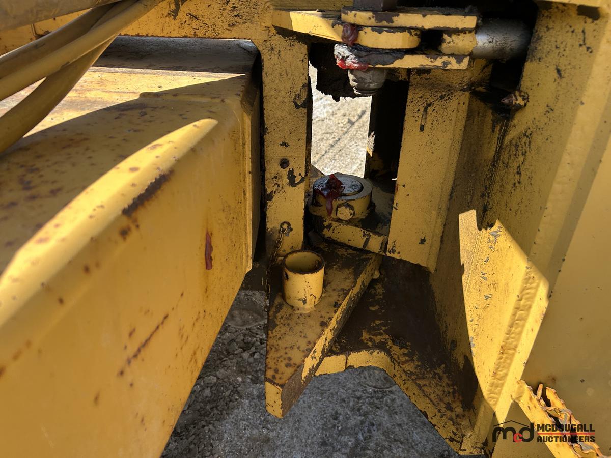 1991 Cat CP-563 Sheep Foot Packer