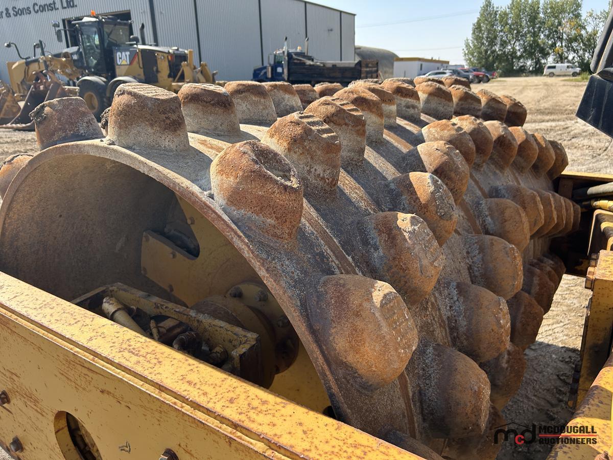 1991 Cat CP-563 Sheep Foot Packer