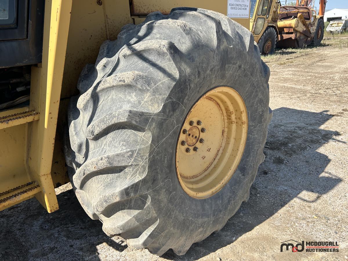 1991 Cat CP-563 Sheep Foot Packer