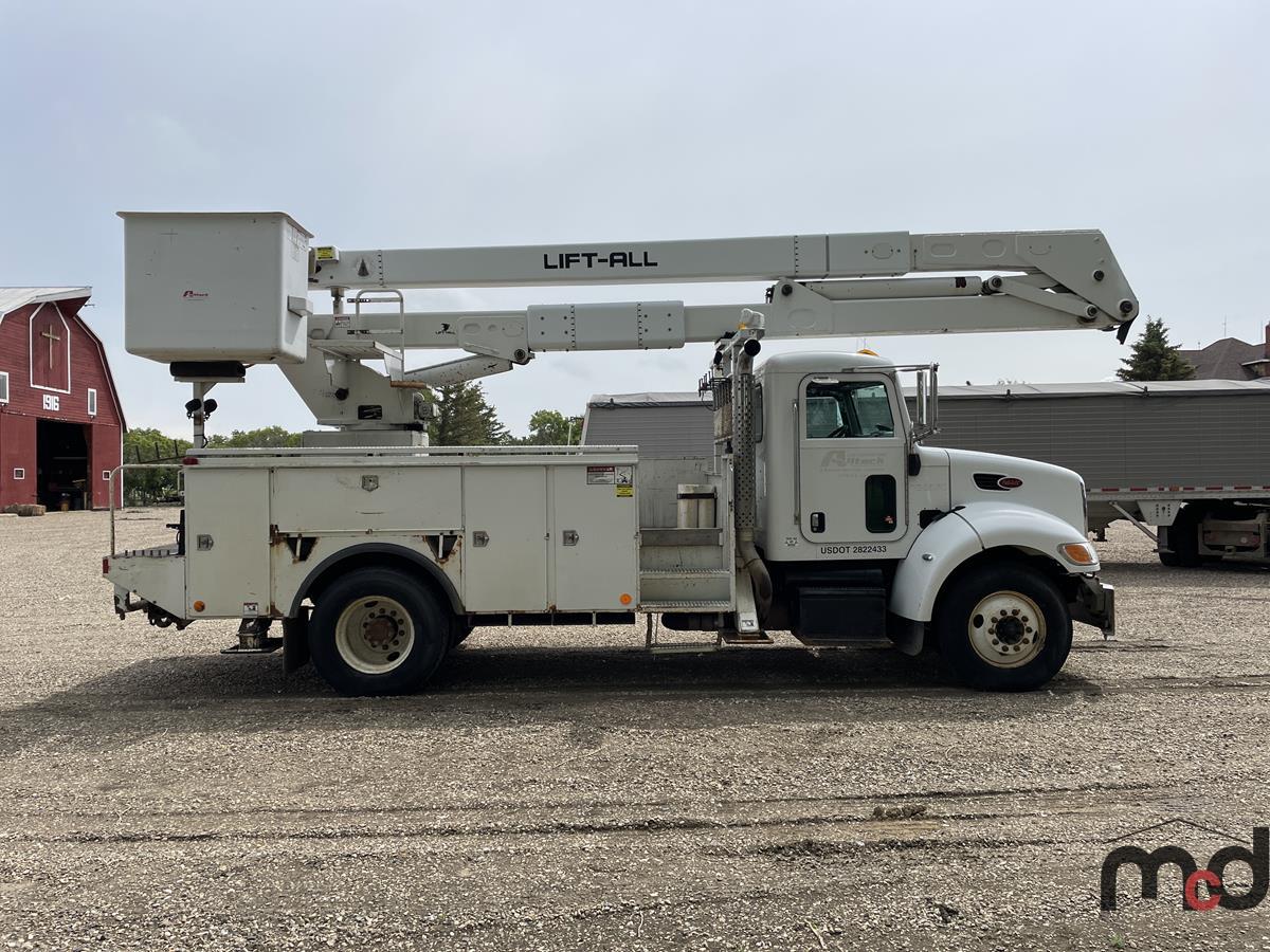 2007 Peterbilt 335 S/A Lift All L0M10-55-2MS Bucket Truck