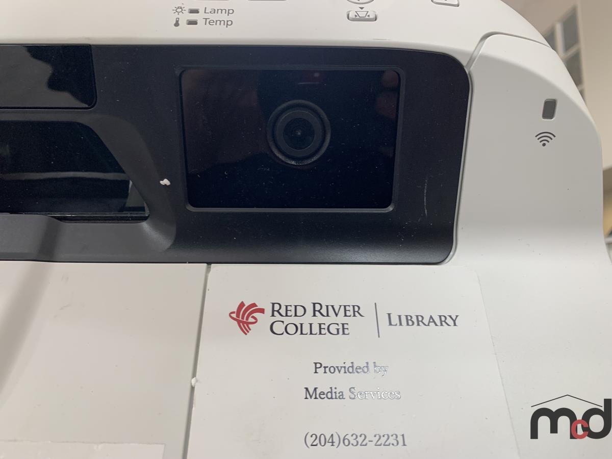 Epson 595WI Projector