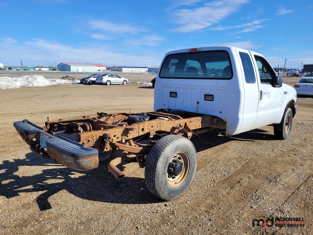 2002 Ford F250 Cab/Chassis Truck