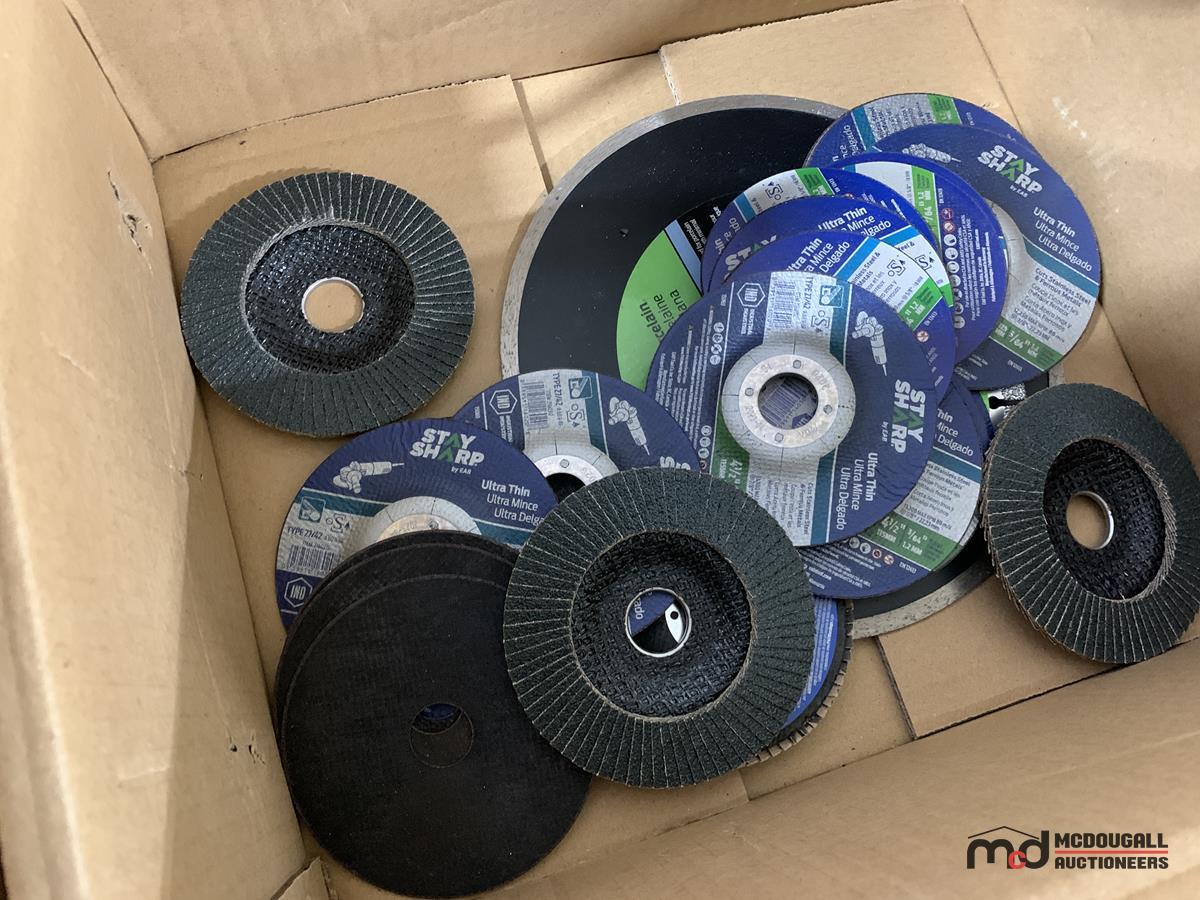 Various Cutting Blades, Grinder Discs and Oscillating Tool Blades
