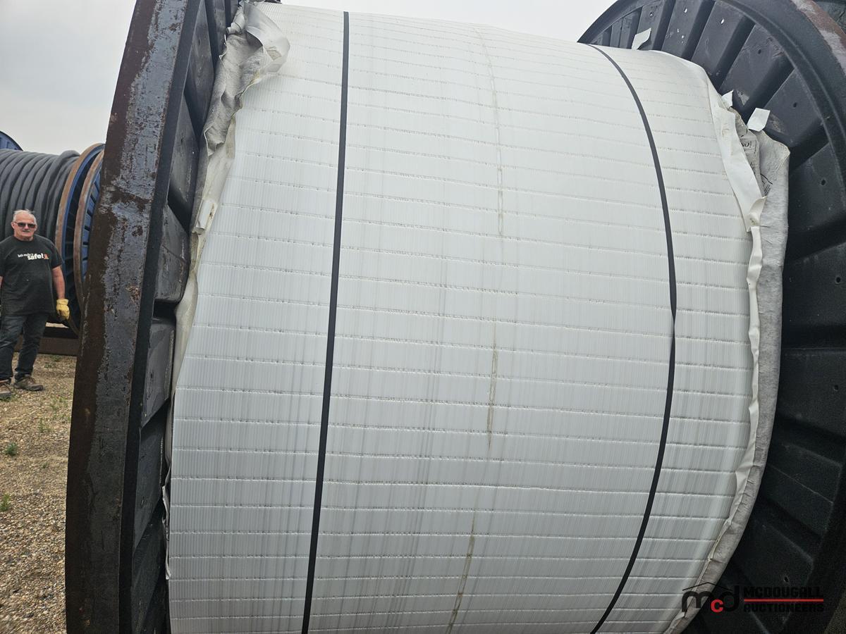 Large Reel of CABLE 25KV 500KCMIL COPPER COMPACT REDUCED 3/C SEE ...