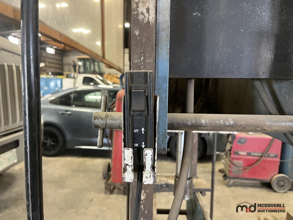 OTC 100-Ton Hydraulic Shop Press