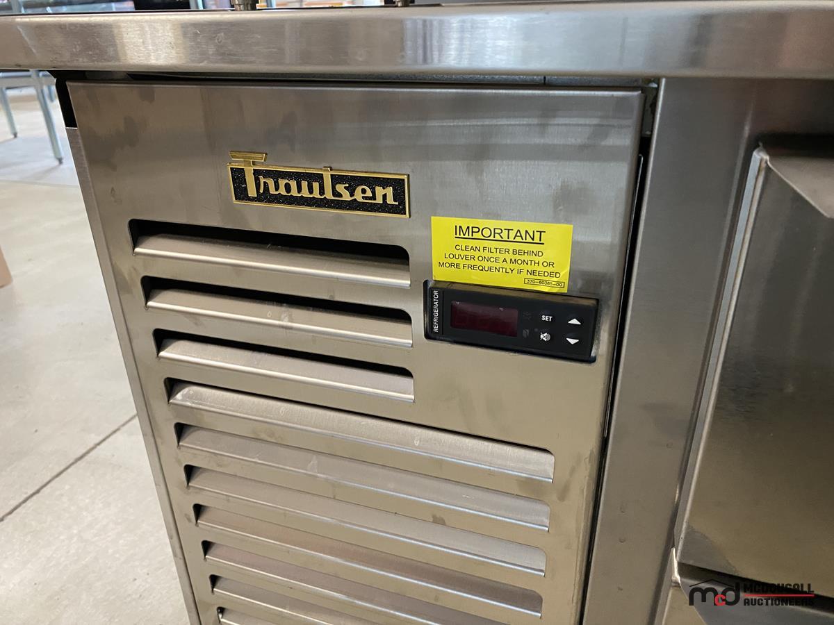 Traulsen Compact Undercounter Prep Table