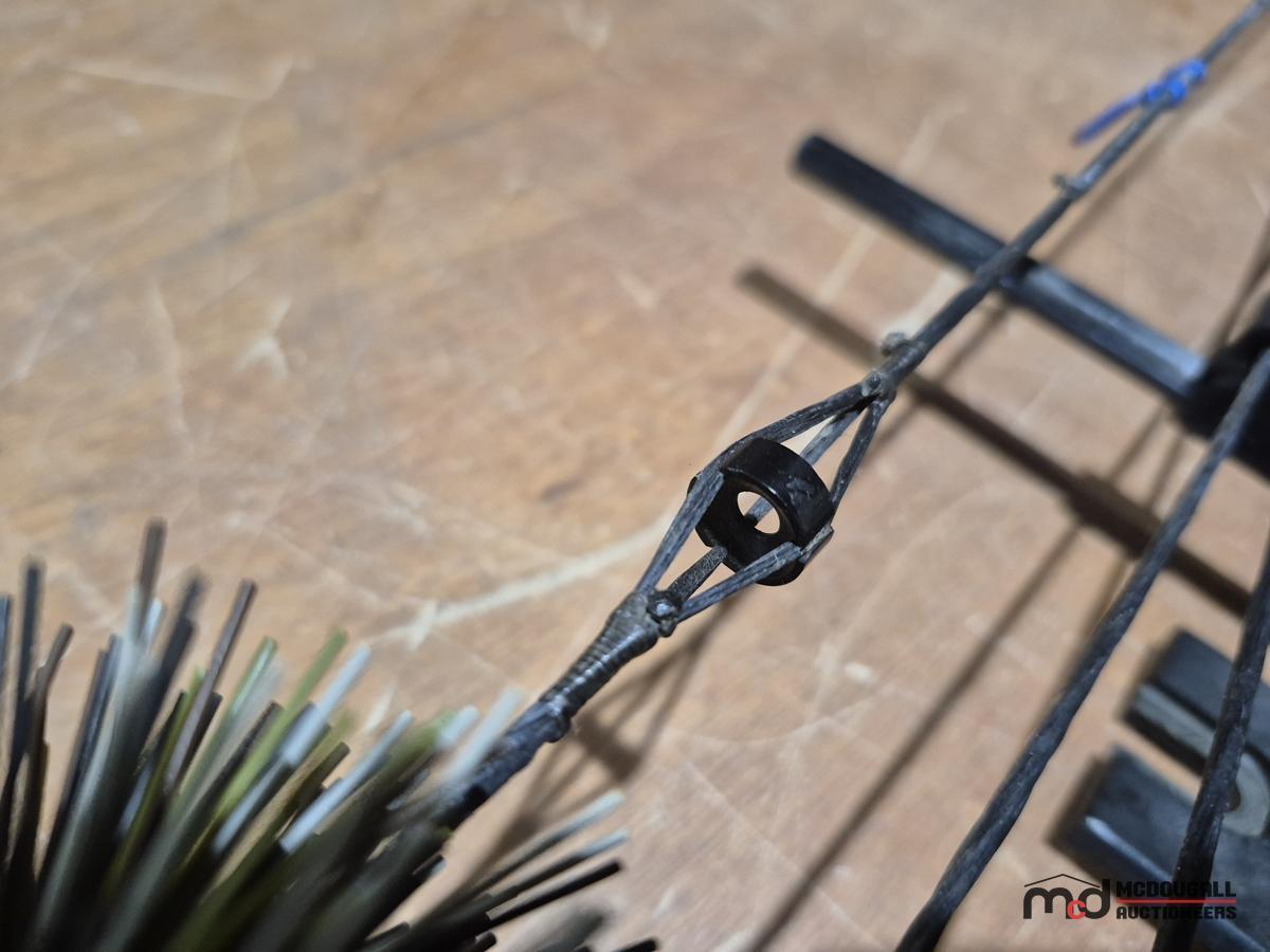 Darton Maverick Compound Bow w/ Case and Accessories