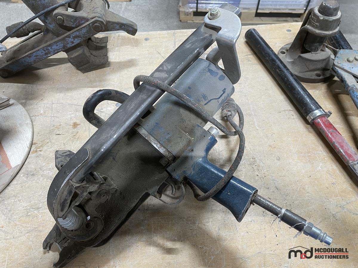(2) Hand Crimpers, Stanley Crimper, Hydraulic Bead Bracket, Pick Axe ...