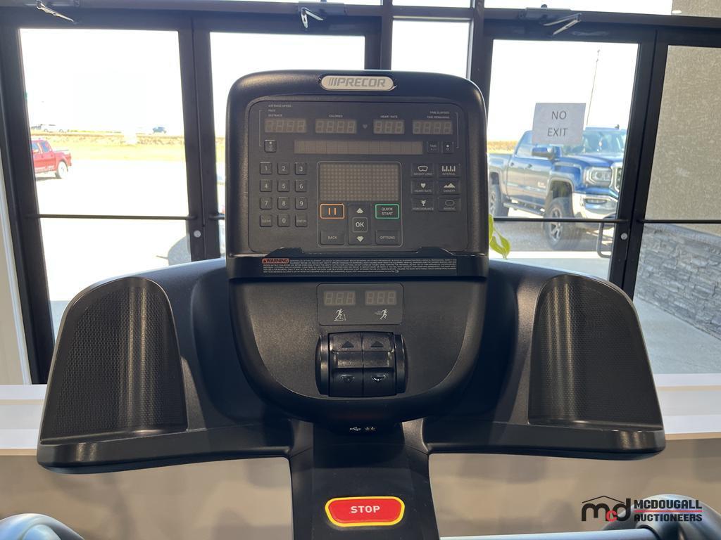 Precor TRM 600 Line Treadmill