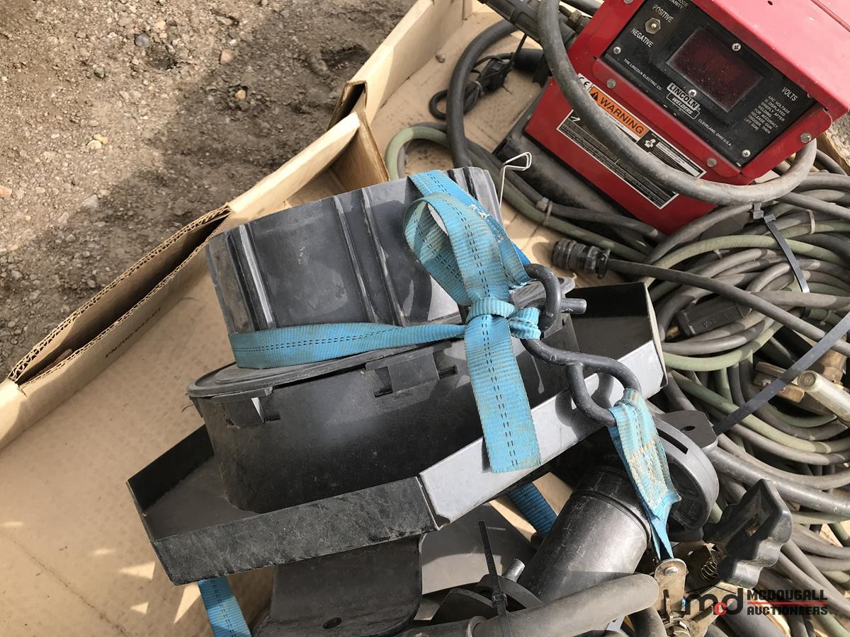 (1) LF-74 Lincoln Electric Wire Feeder and (1) LN-7 Lincoln Electric ...