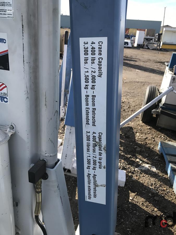 SPX OTC Heavy Duty Crane