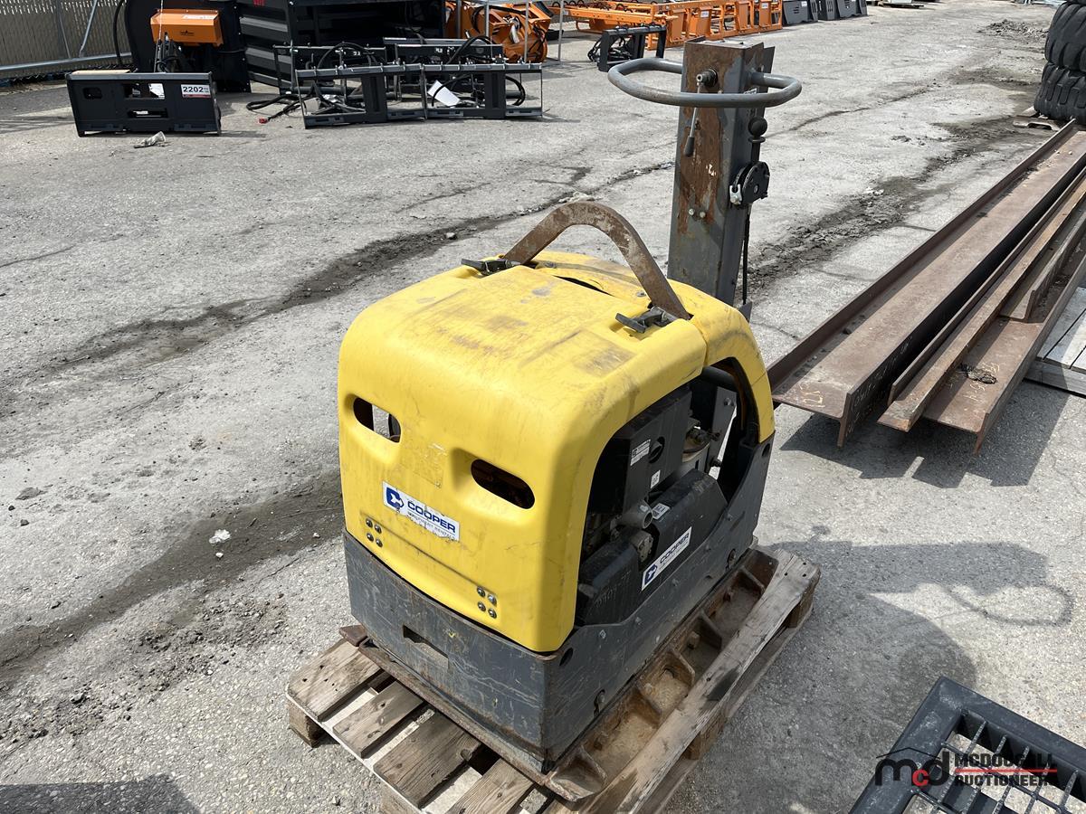 Supra 28" Plate Packer