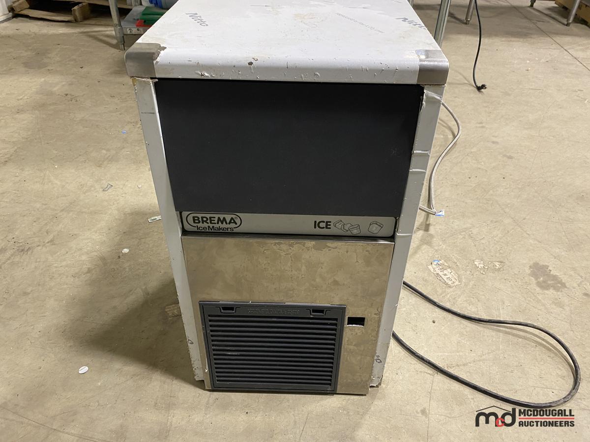 BREMA Ice Maker