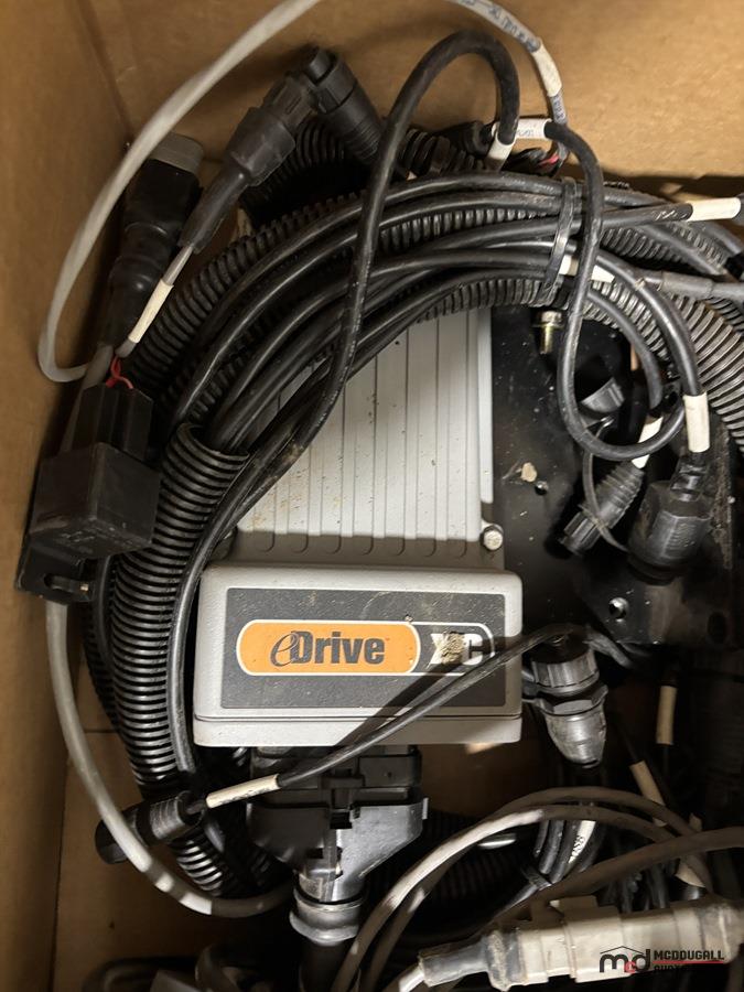 Outback GPS Auto Steeer System w/ 7" Rebel