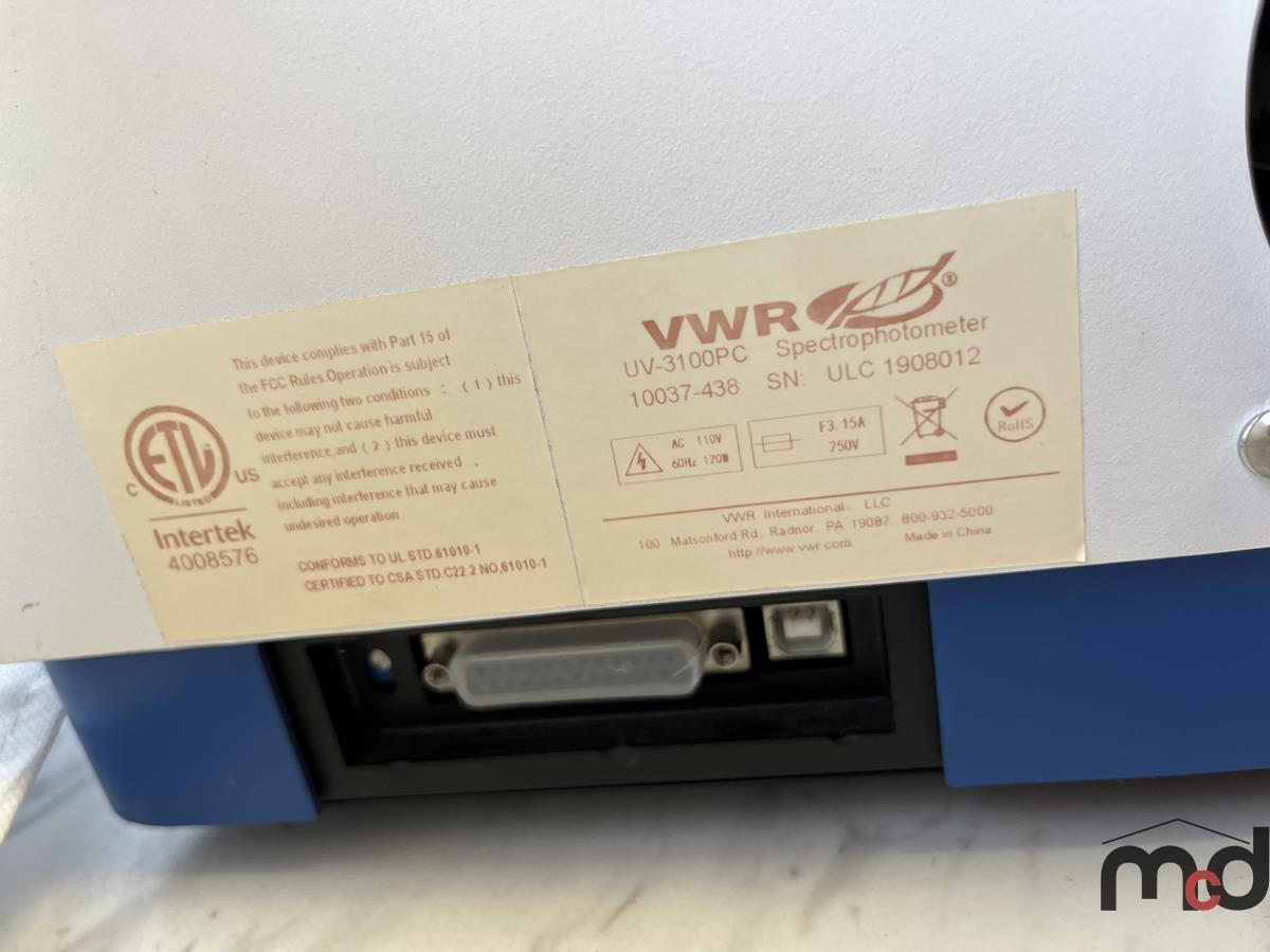 VWR UV-3100PC Spectrophotometer