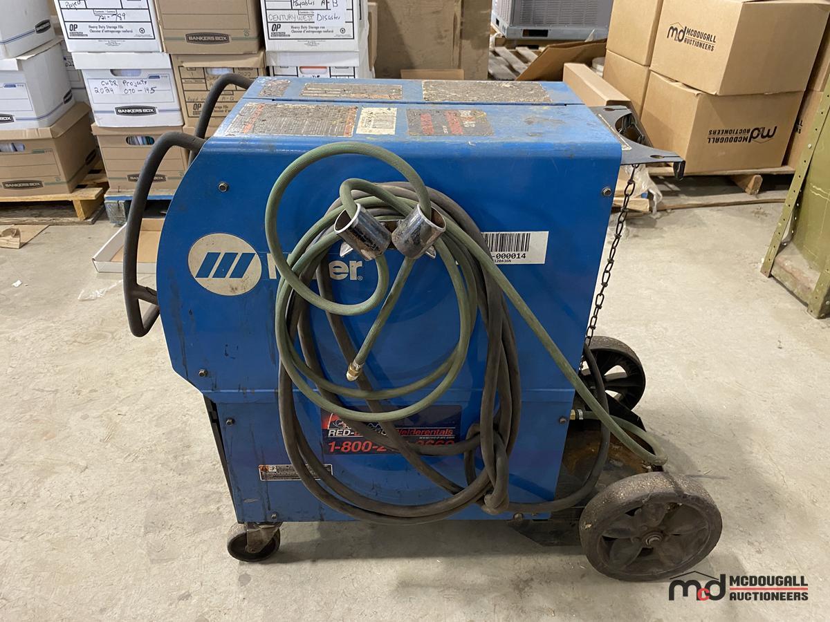 Miller Millermatic 350P Welder