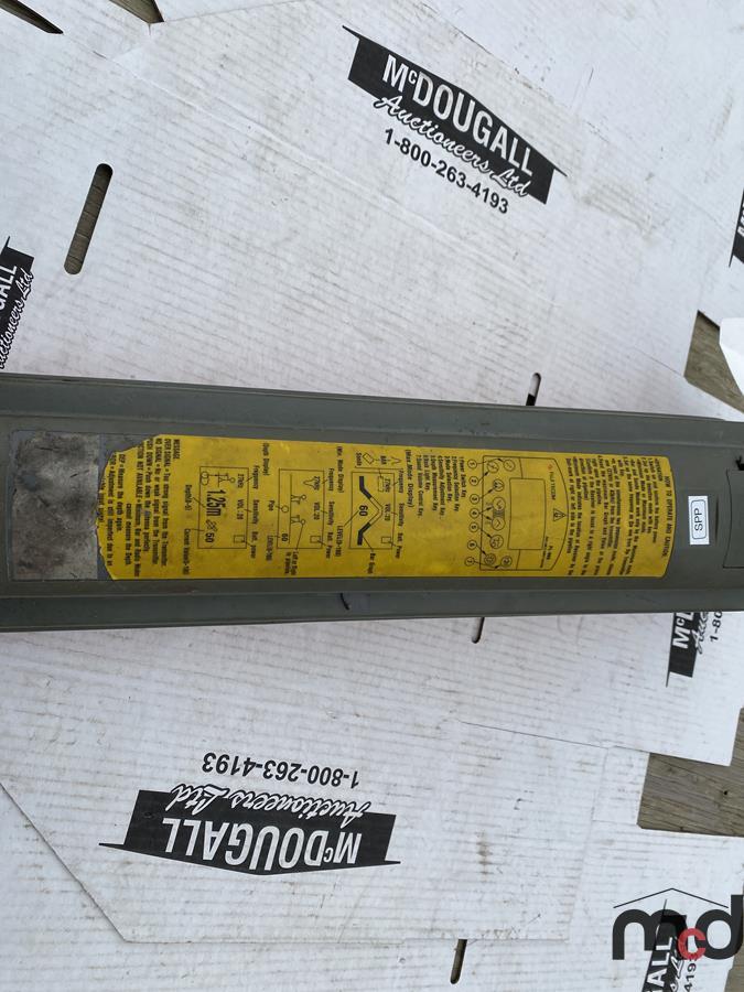 Fuji PL-960AC Pipeline & Cable Locator w/ Transmitter