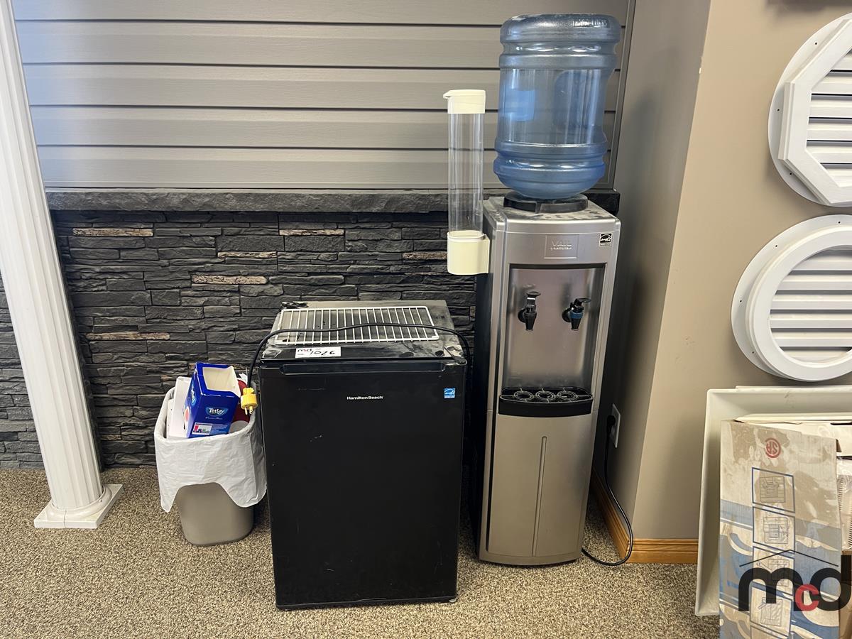 Hamilton Beach Mini Fridge and Water Dispenser