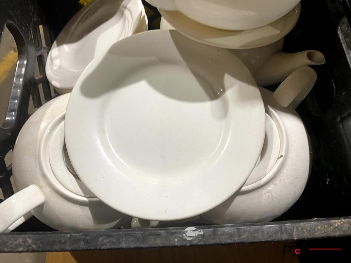 (25) Crates of Plates