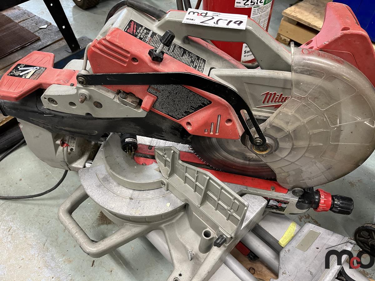 Milwaukee Mitre Saw w/ Stand