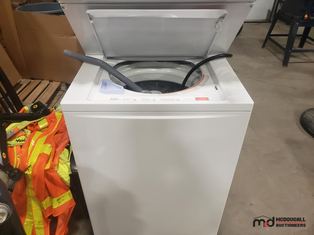 Frigidaire Stackable Washer & Dryer Machine