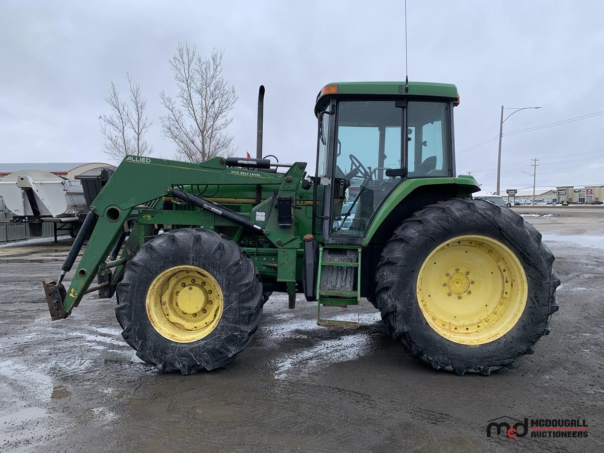 1996 John Deere 7400 Tractor