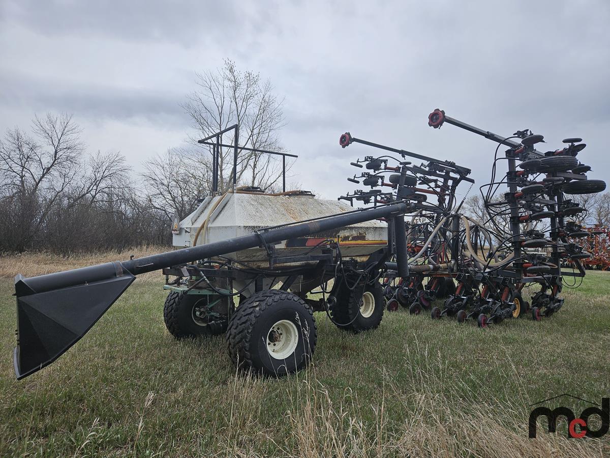 Flexi Coil Disc Drill w/ Bourgault Air Seeder Tank