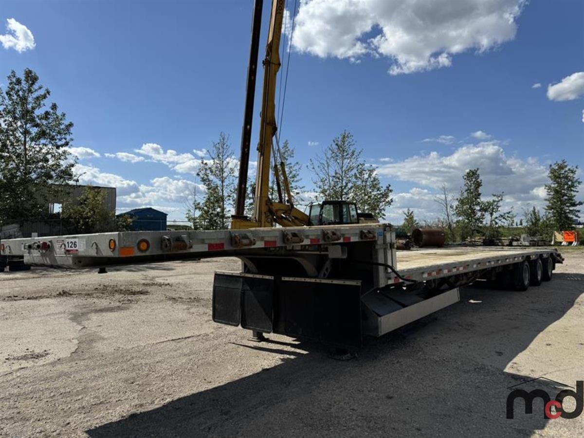 2021 Doepker 53' Tridem Step Deck Semi Trailer