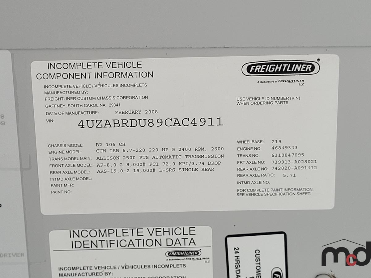 2009 Freightliner B2 106 CH 52-Passenger School Bus