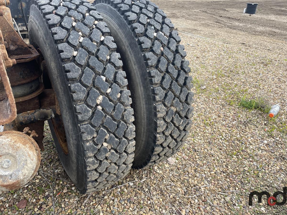 1996 Ford CF8000 S/A Truck