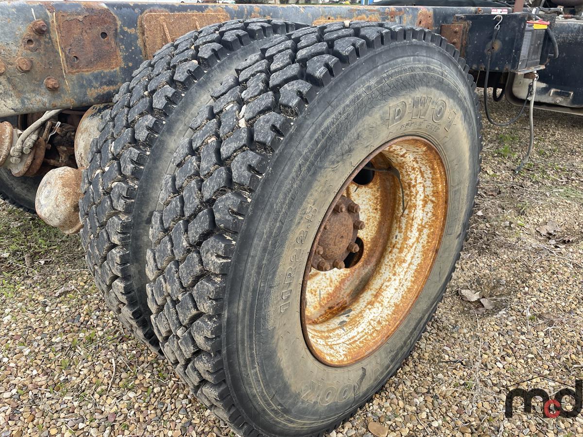 1996 Ford CF8000 S/A Truck