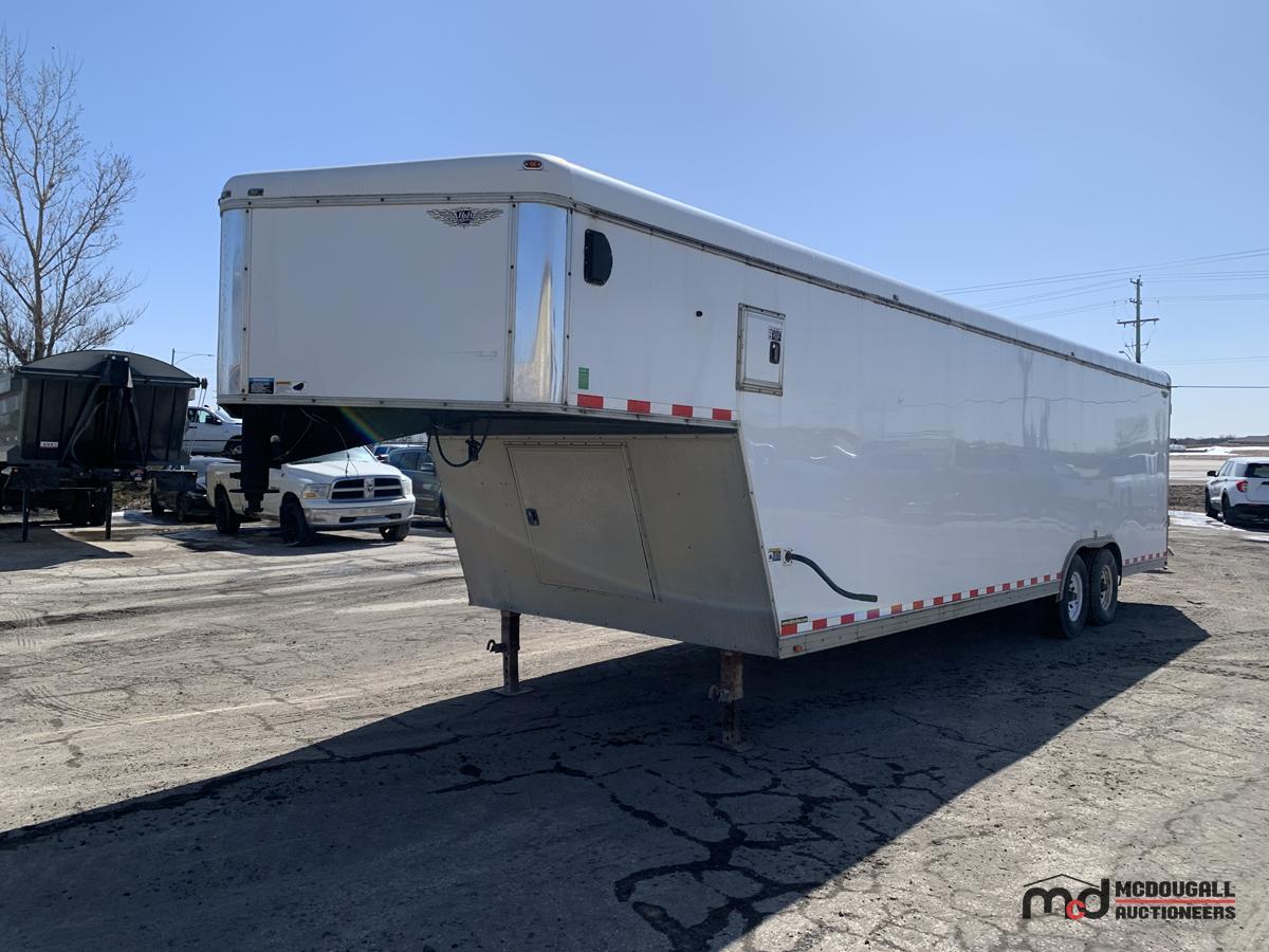 2009 H&H 34' Enclosed 5th-Wheel Trailer