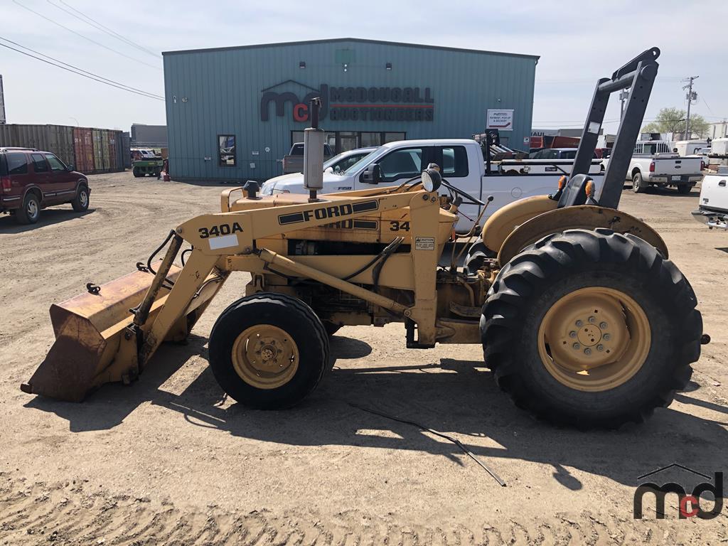 Ford 340A Tractor w/ Bucket