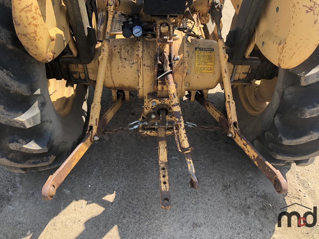 Ford 340A Tractor w/ Bucket