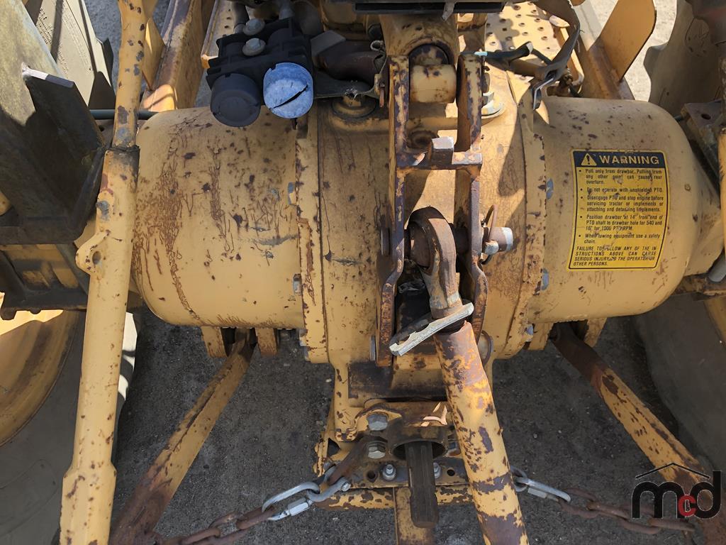 Ford 340A Tractor w/ Bucket