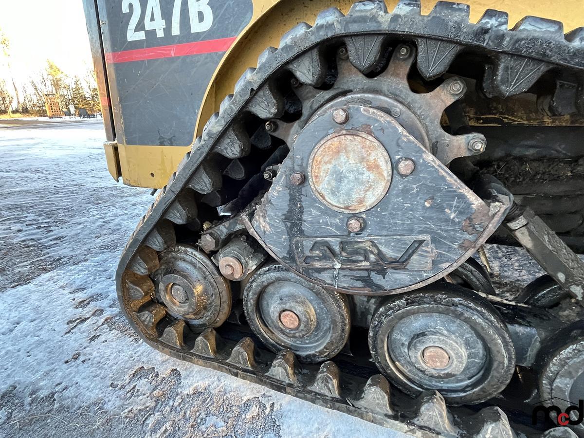 2004 Caterpillar 247B Compact Track Loader w/ Allied 6010 Snow Blower ...
