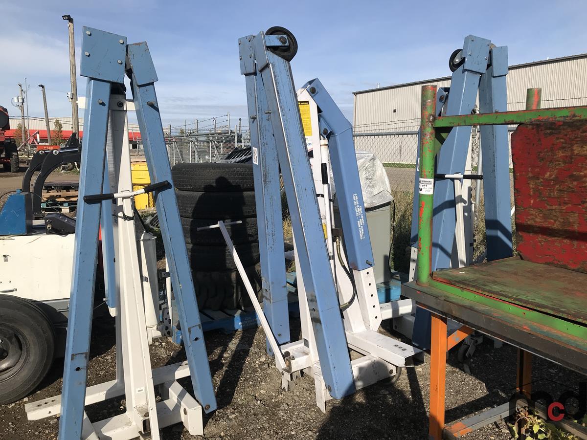 SPX OTC Heavy Duty Crane