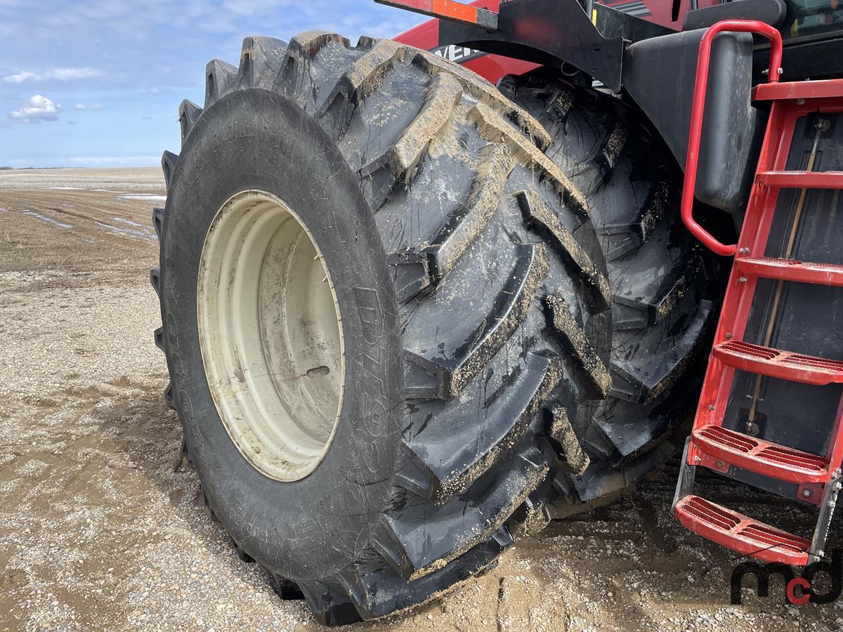 2015 Versatile 450 4WD Tractor