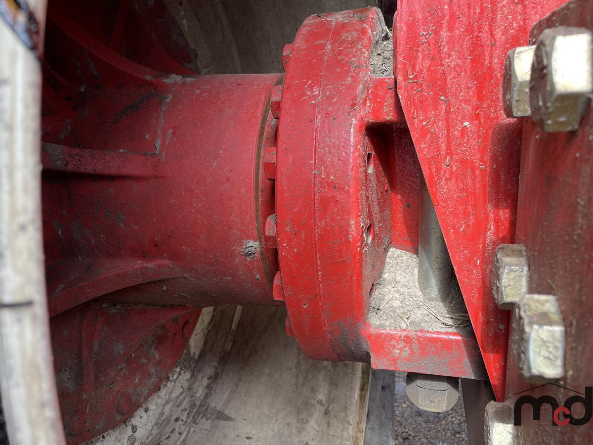 2015 Versatile 450 4WD Tractor