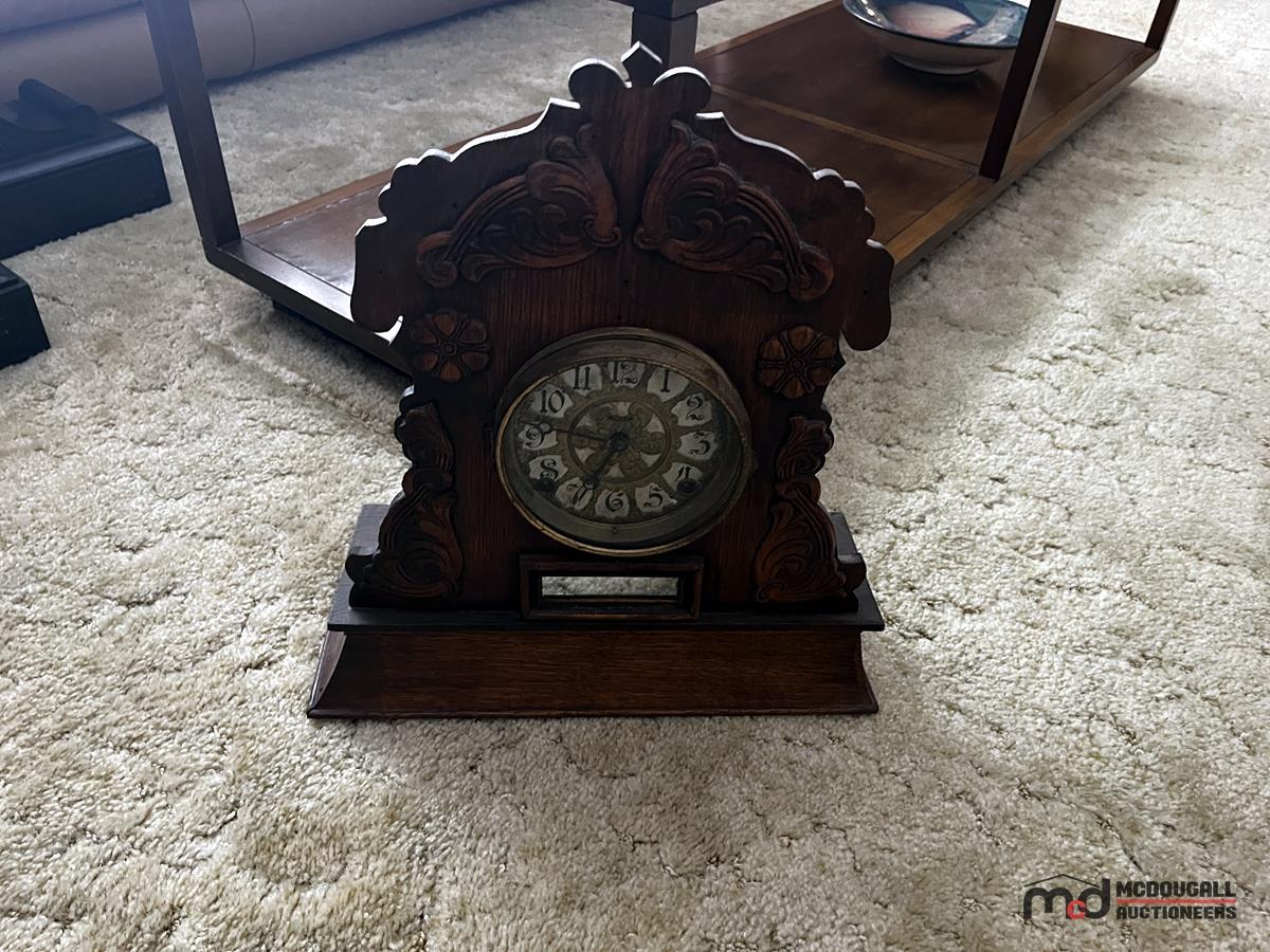 1898 E Ingram Shelf Clock