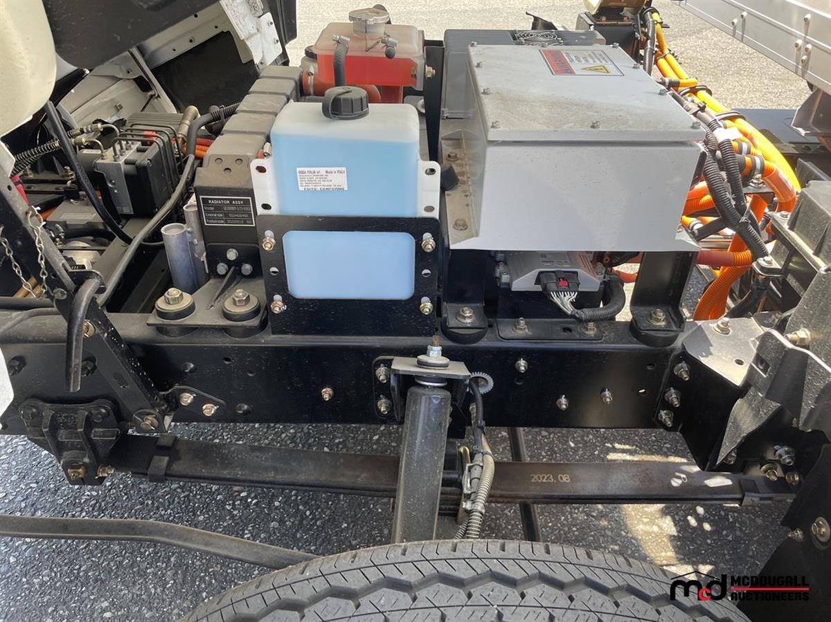 2024 VMC 1200 Electric Class 3 S/A Van Truck (Unused)