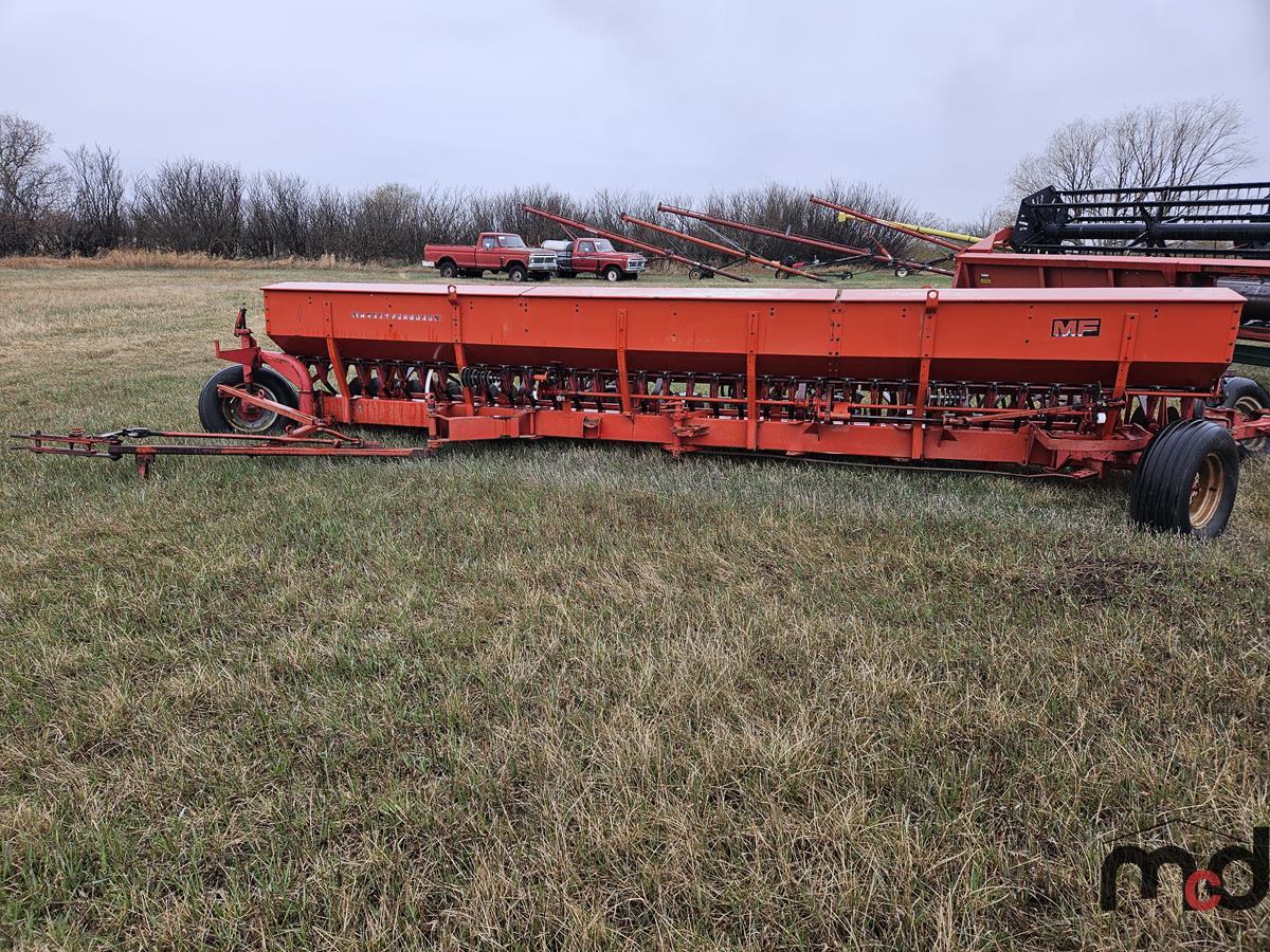 Massey Ferguson 360 Seeder