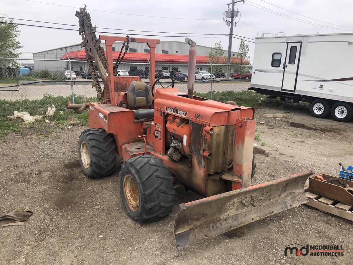 Ditch Witch R65 Trencher