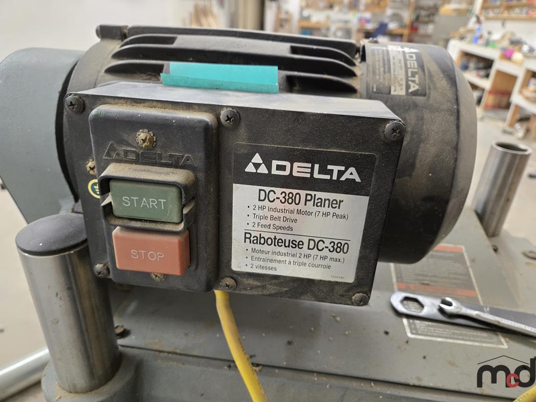 Delta DC-380 Planer