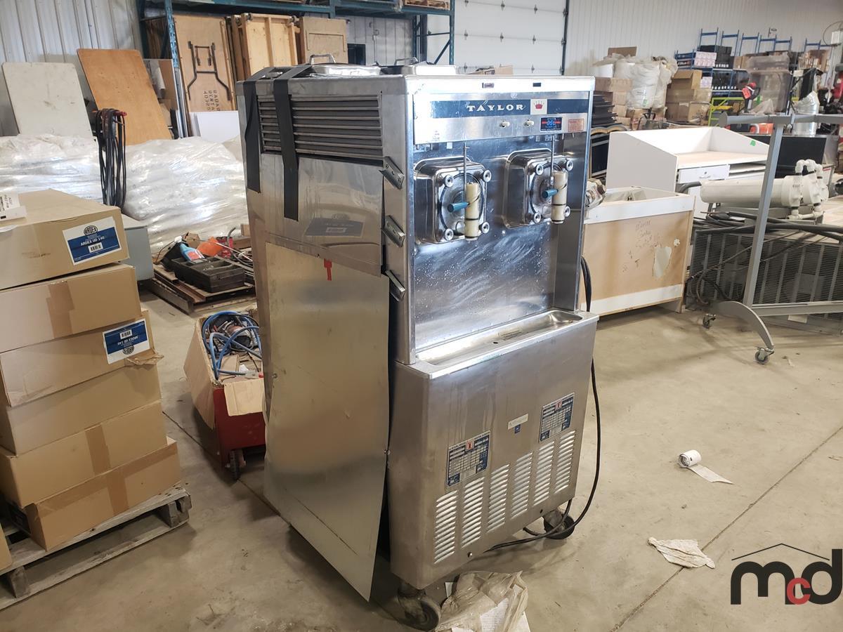 Taylor Freezer Slurpee Machine