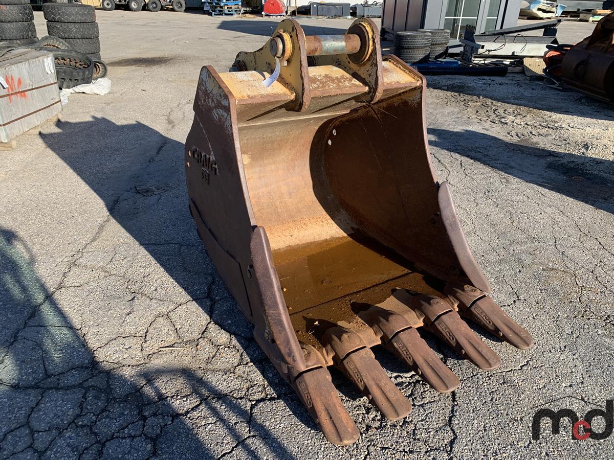 Craig 41'' Bucket